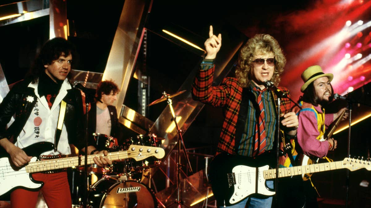 Slade's Dave Hill to release debut solo album 'Dirty Foot Lane' after ...