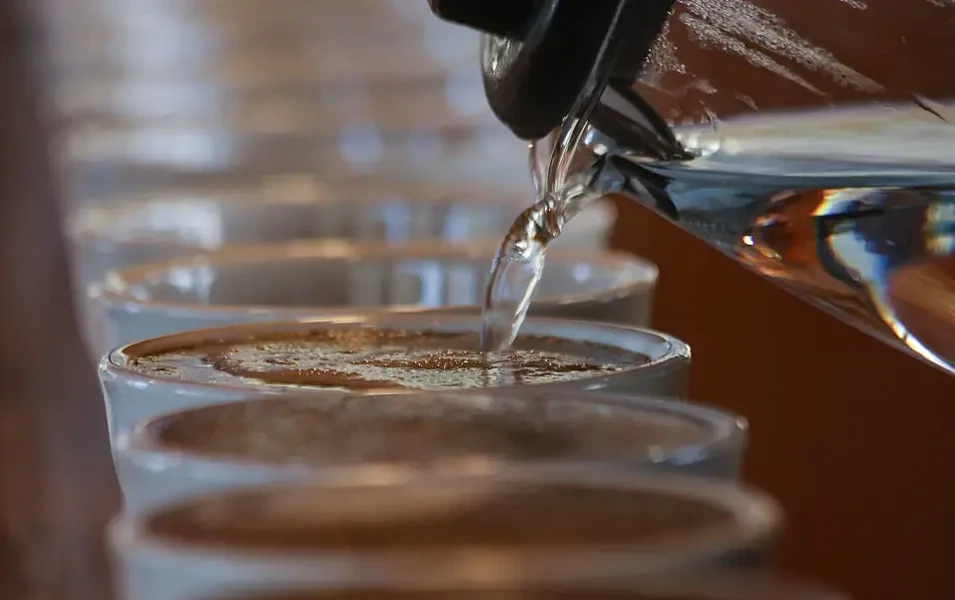 Pour-over coffee: your daily mindful ritual