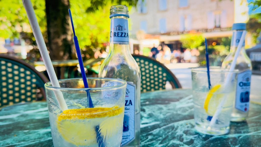 Why lemon water is more than a morning trend