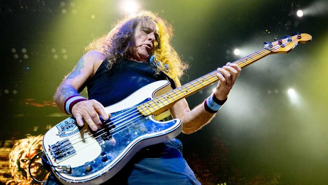 16 legendary bass players who shaped music