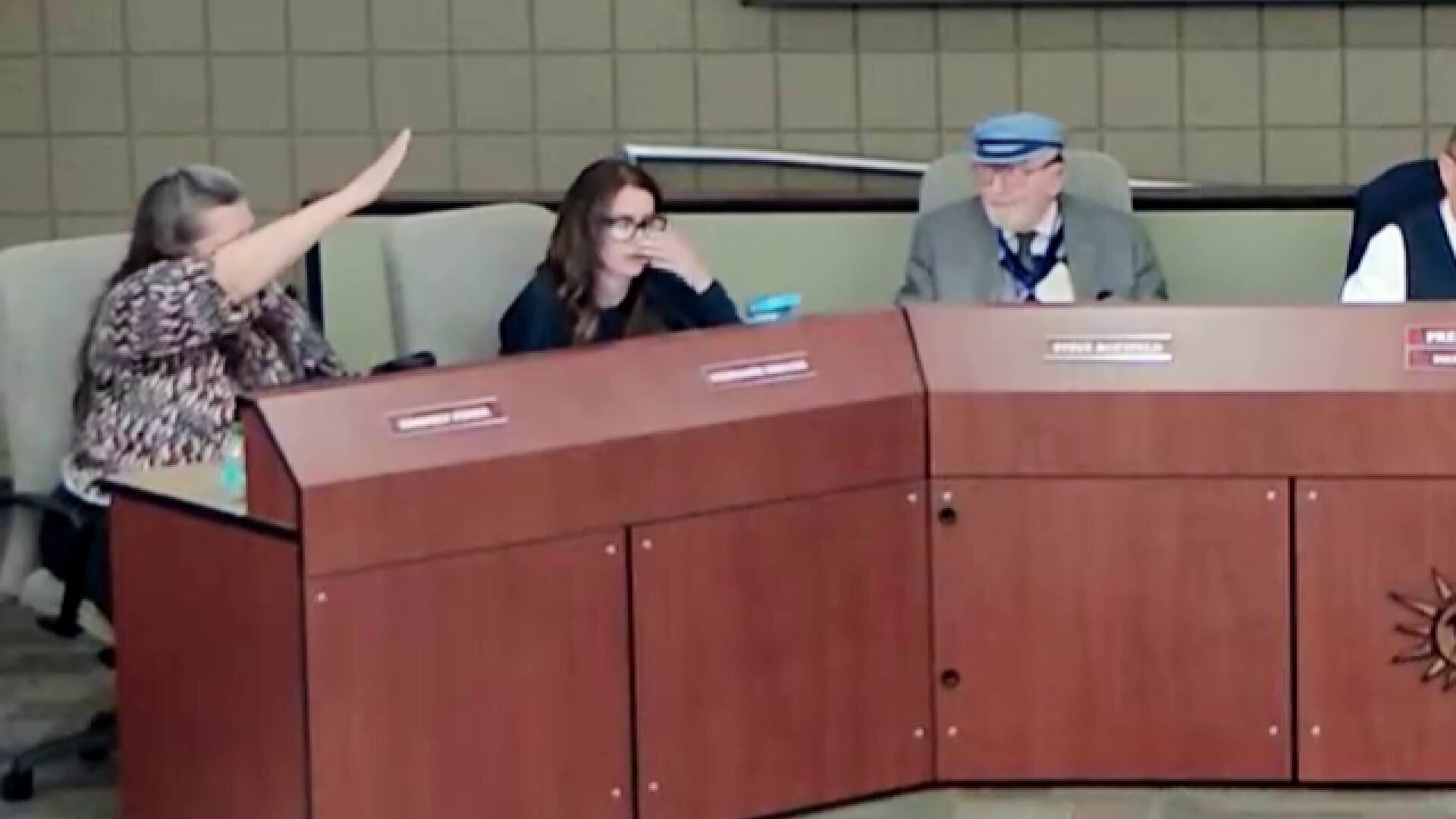 Deer Valley school board member faces calls to resign over Nazi-style ...