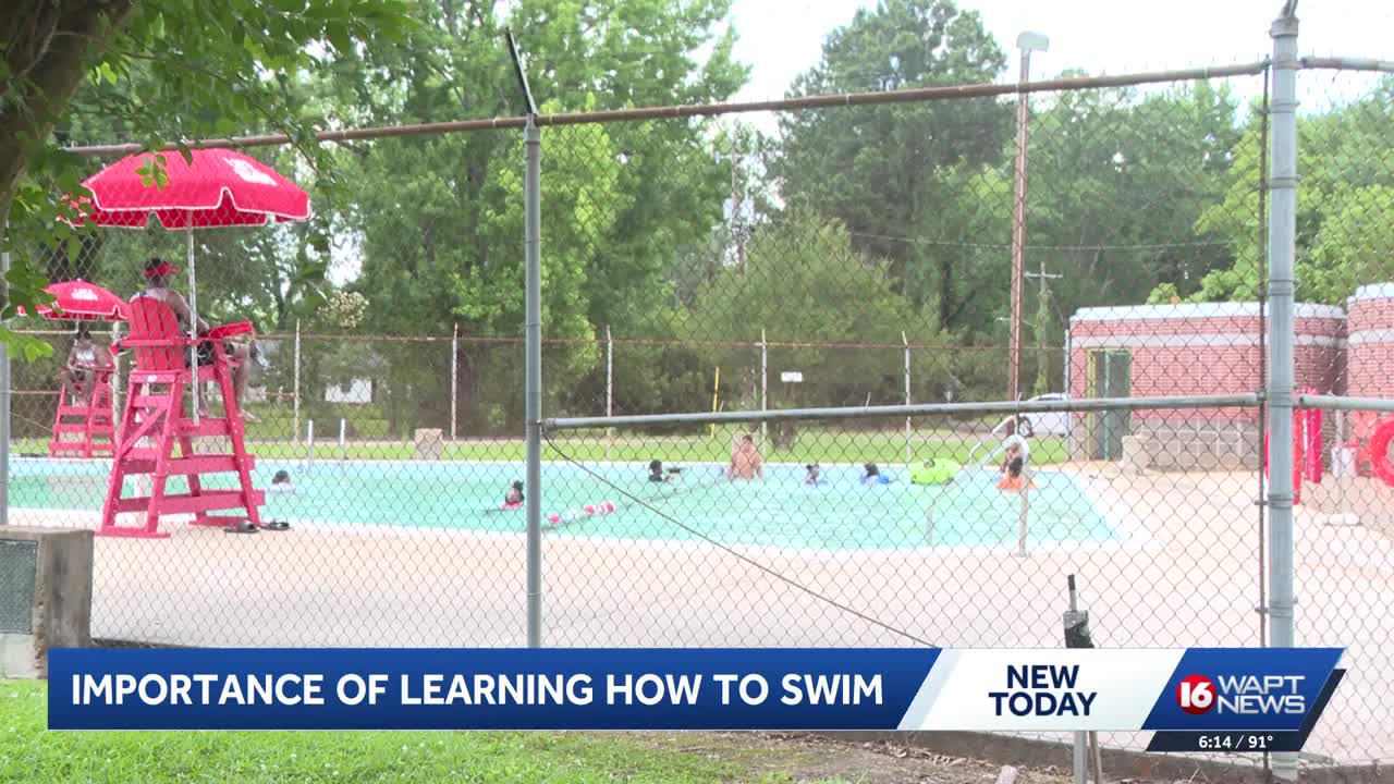 Vine Street Pool offers low-cost swim lessons