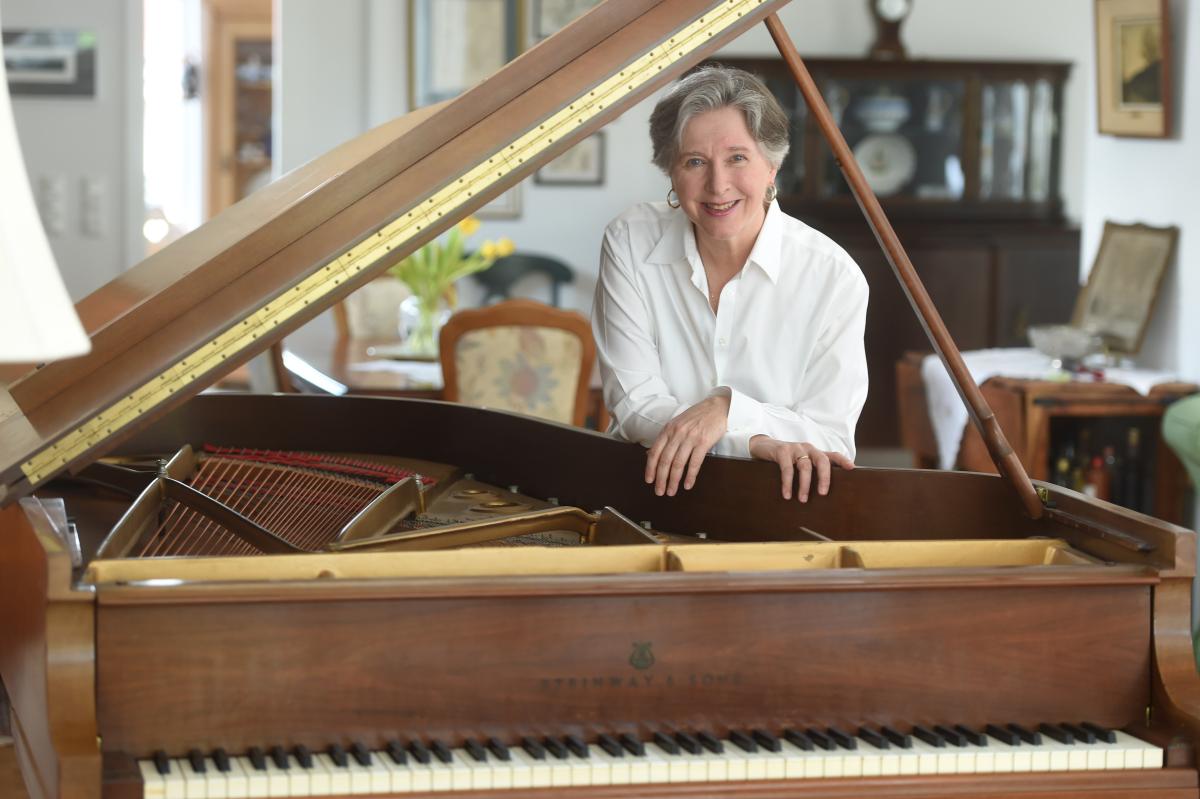 Alles dreht sich um den Walzer: Die neue CD der Pianistin Janina ...