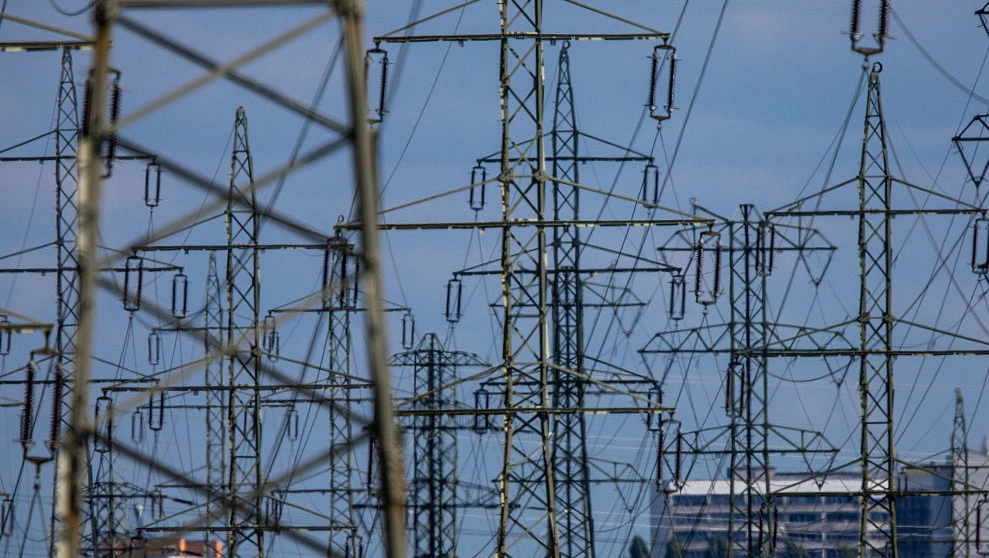Germany’s renewable energy boom fails to cut high power bills