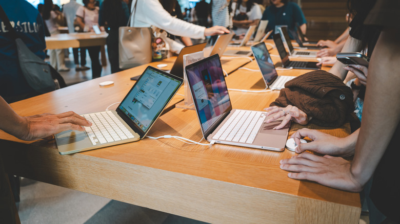 5 of the best laptops under $1000 in 2026