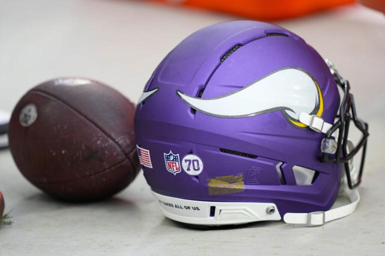 Vikings issue major public statement following new general manager ...