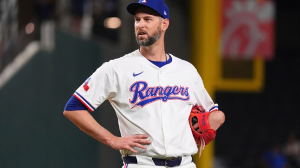 MLB: Bullpen panic! Chris Martin’s injury throws Rangers a curveball