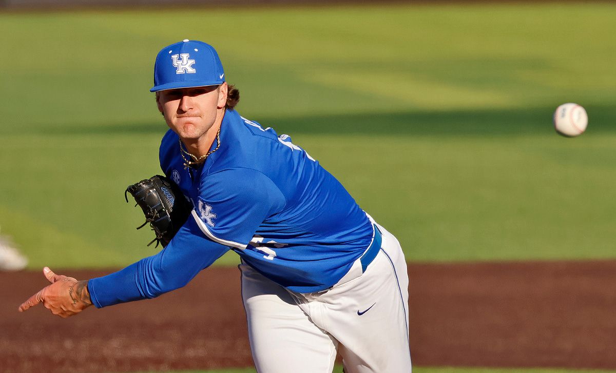 West Virginia ends Cats’ season with extra-inning win in regional final