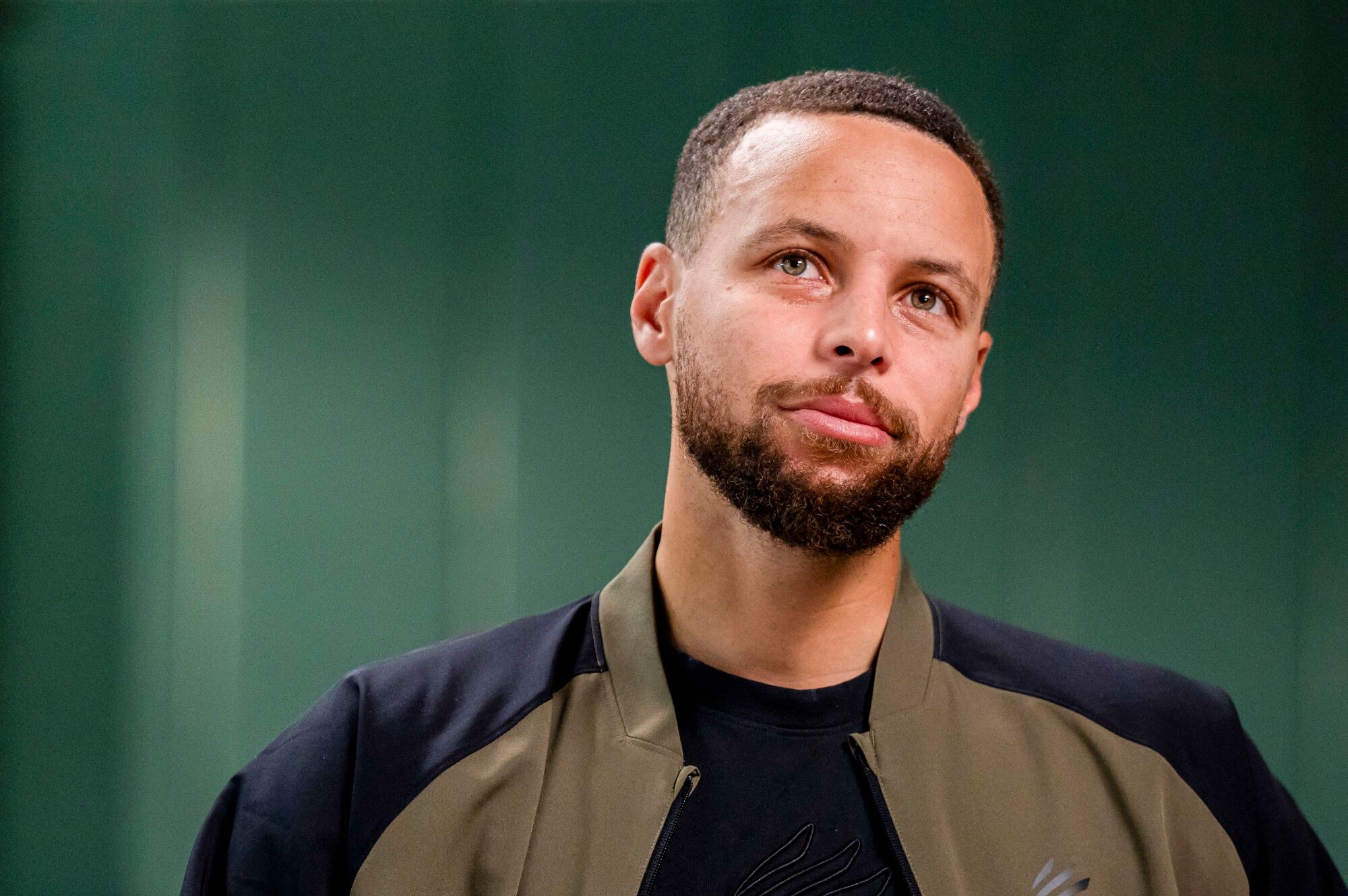 NBA megastar Stephen Curry signs endorsement deal with Li Ning