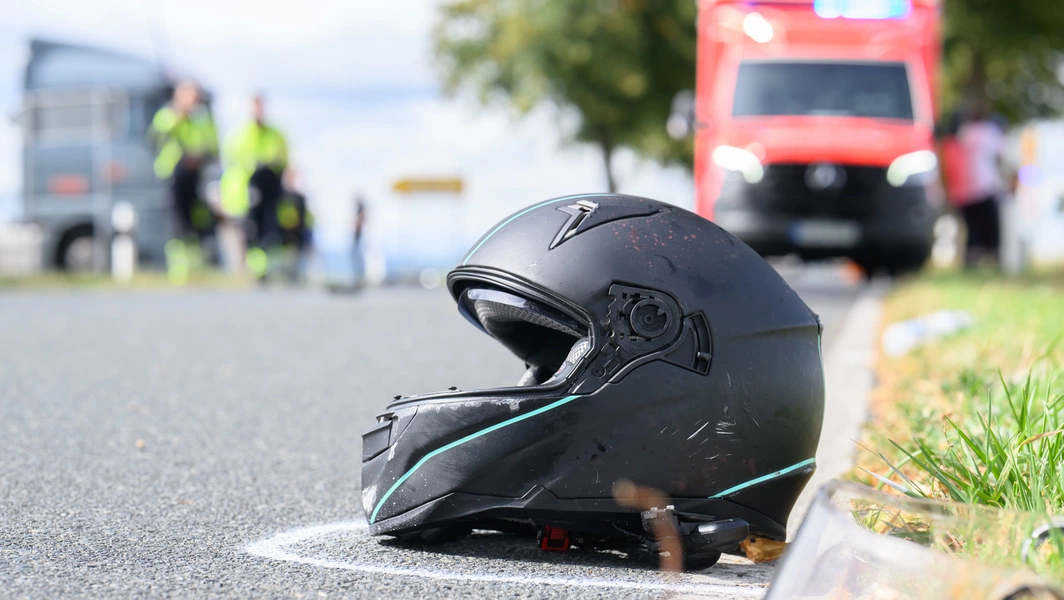 10 motorcycle safety myths and facts