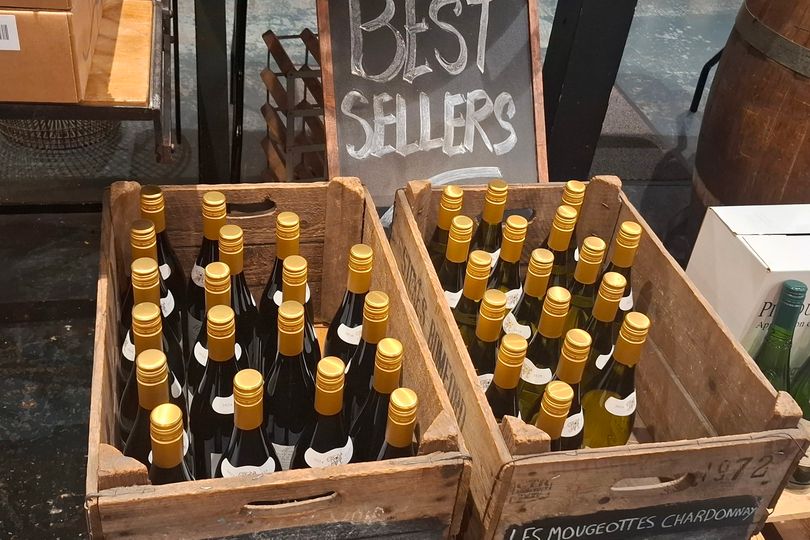 Beloved Bath wine shop to close its doors after more than 30 years