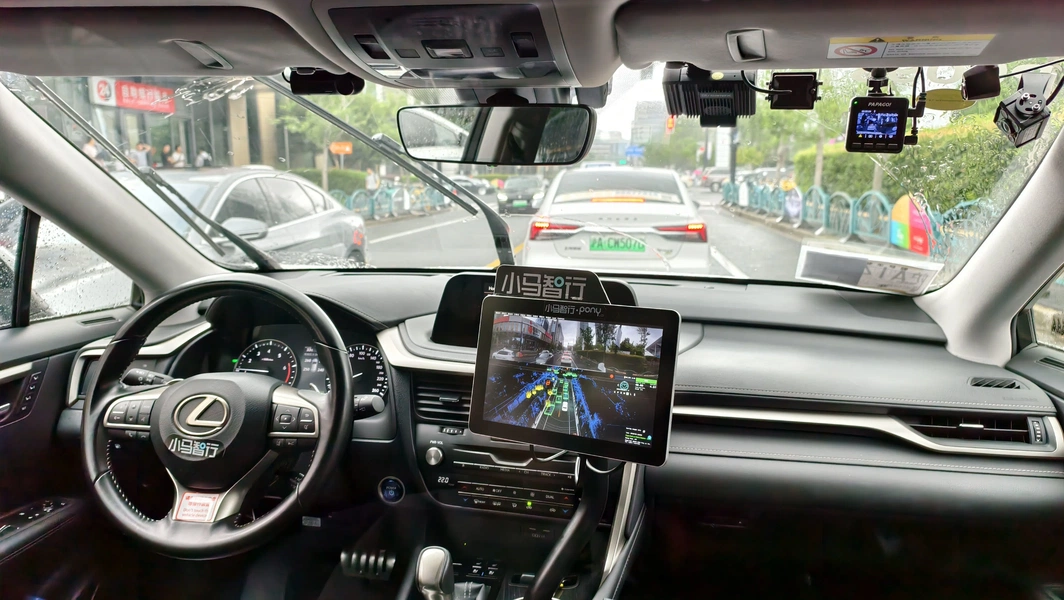 14 frustrating car features drivers dislike