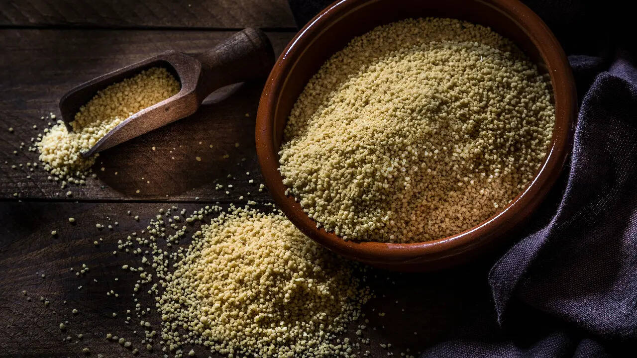 How to make rava dhokla for summer breakfast