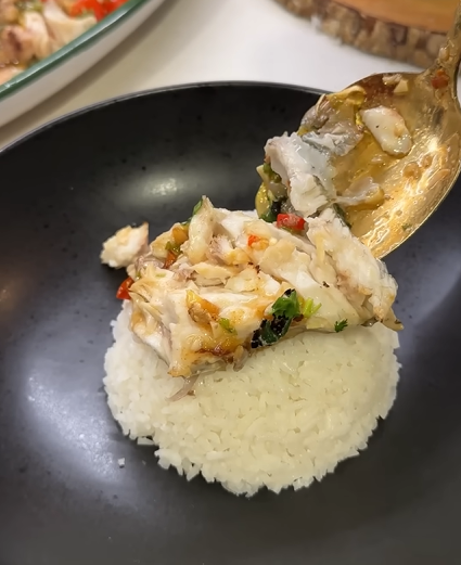 Your tastebuds will thank you 😋🔥 this rice dish is packed with flavor ...