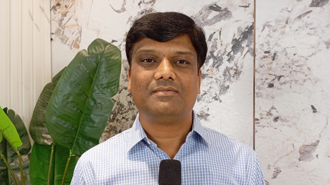 Telangana man petitions ECI for time-stamping on VVPAT slips