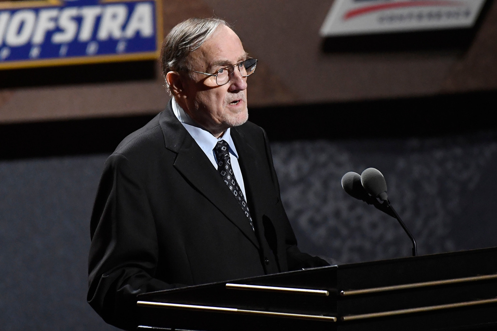 Hall of Famer Rick Adelman, who won more than 1,000 games and took 2 ...