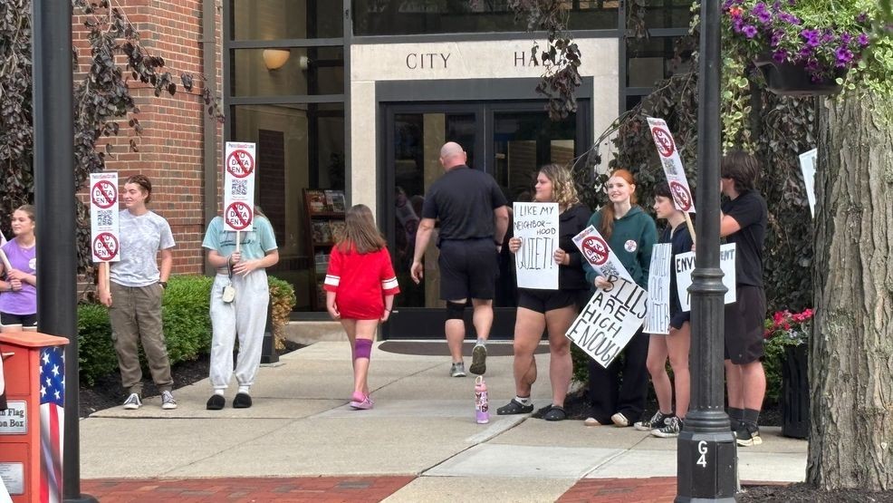 Grove City Council approves 1-year pause on data centers after packed ...