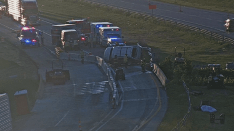 One person hurt after construction zone crash blocks SB I-380 in Linn ...