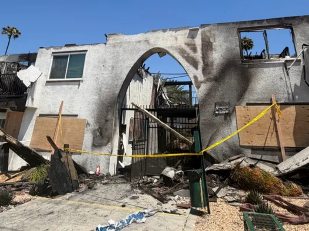 Dozens of UCR students lose everything after fire rips through their ...