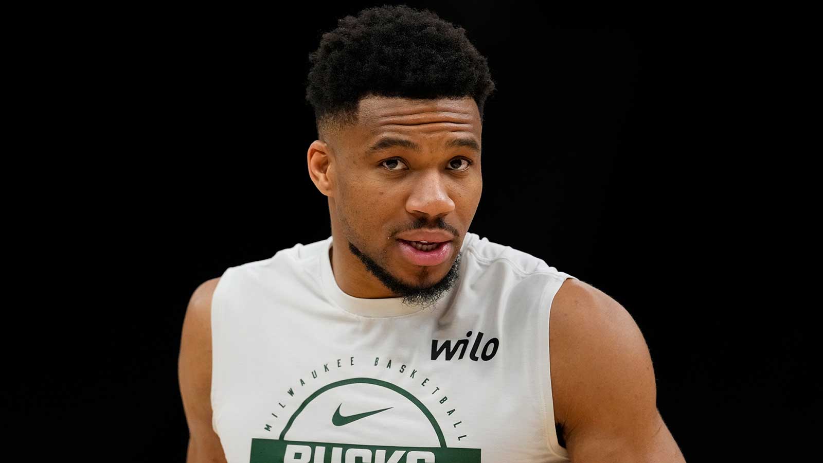 Bucks rumors: Milwaukee pursuing additional 2026 NBA draft capital ...