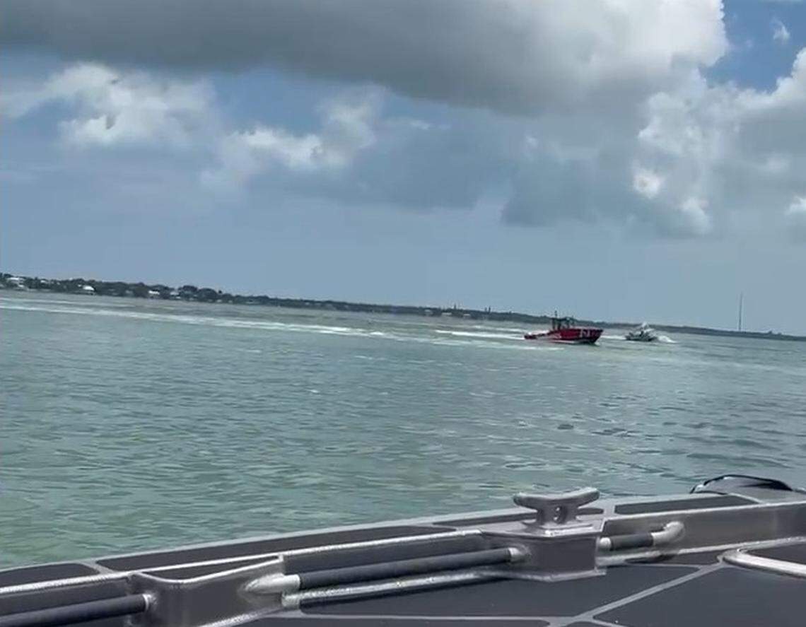 Three teens thrown from runaway boat in Florida Keys, sheriff's office says