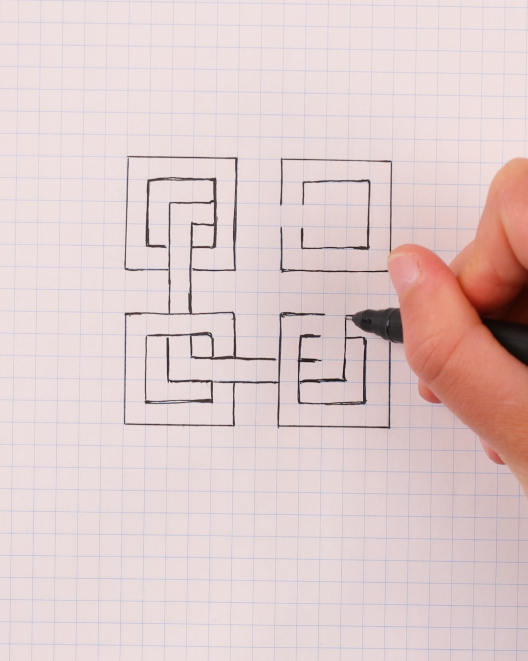 This drawing plays with your mind 🧩