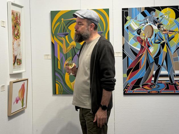 16 Künstler zeigen „Best Of“ im Kunstraum 44 – und feiern Sommerfest