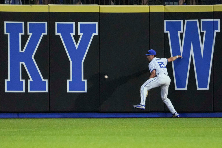 Kentucky baseball out of NCAA tournament with loss at West Virginia