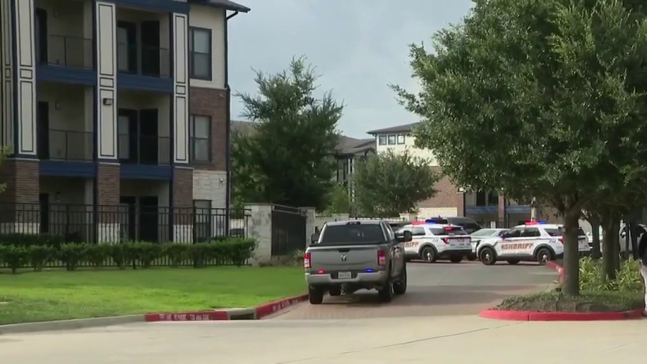 Katy SWAT standoff ends with man, woman dead