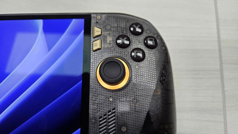 Asus teases a ROG Xbox Ally handheld built with OLED screen, AR glasses