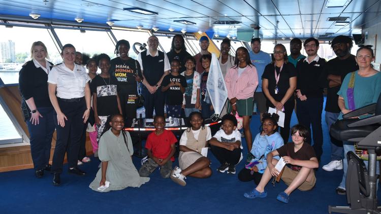 Norfolk students build miniboat to collect scientific data, make ...