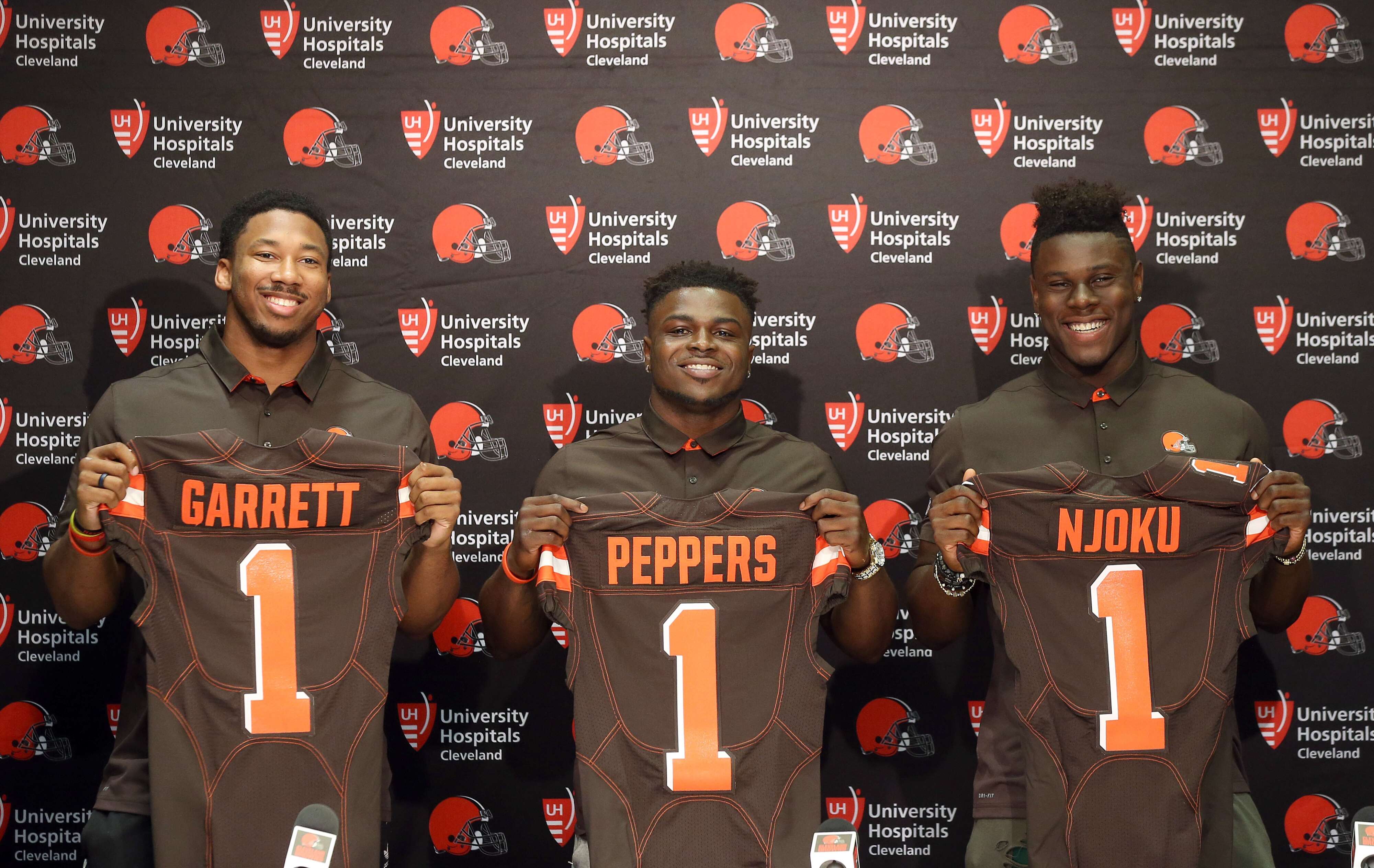Myles Garrett says farewell to the Browns and his fans: 'Loving you is ...