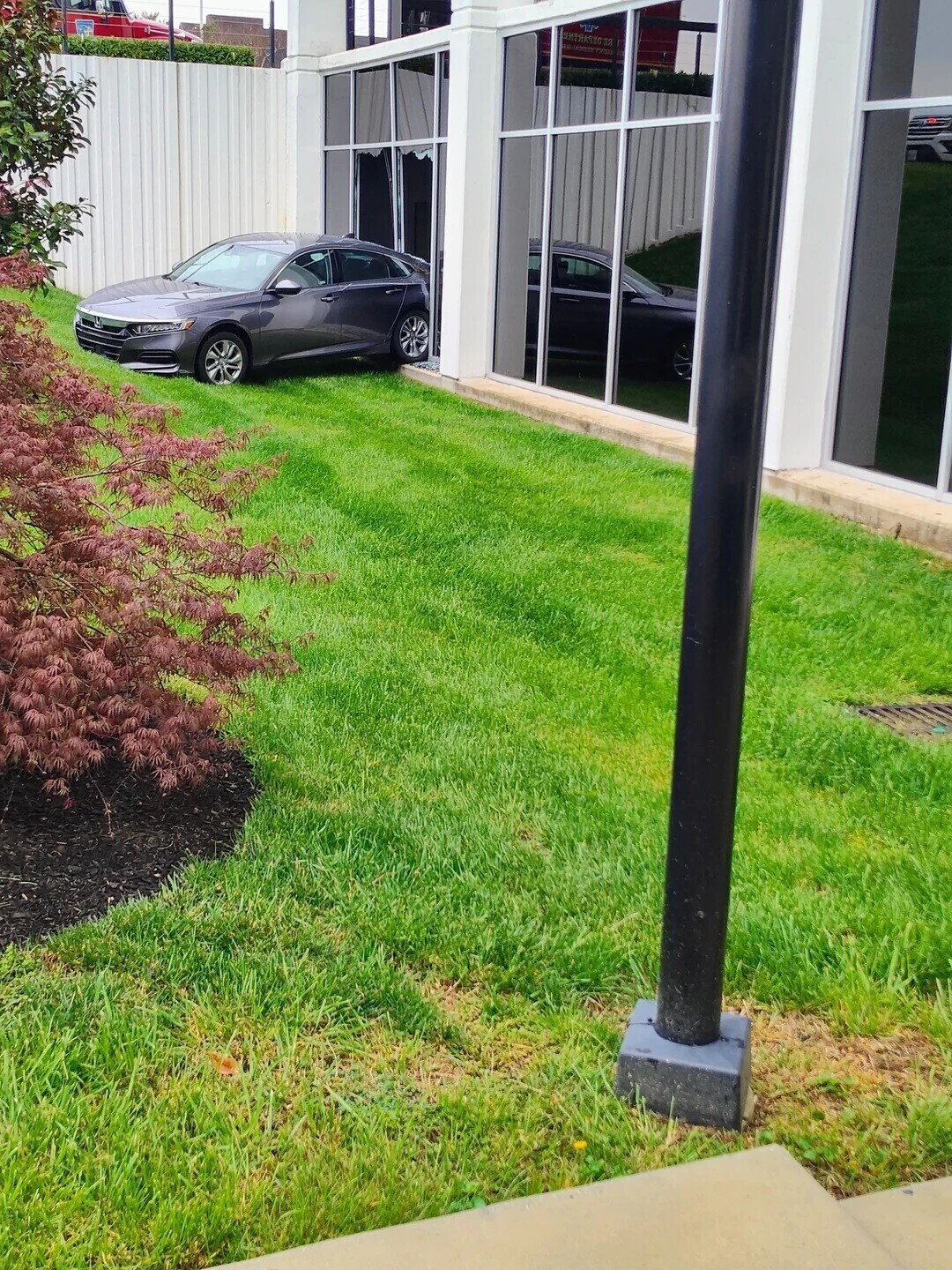 20 people going through something mildly infuriating