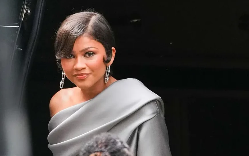 Bradley Cooper compares Zendaya to Elizabeth Taylor and Marlon Brando