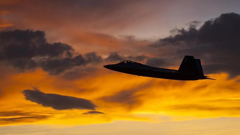Taiwan says 2 dead in military training plane crash