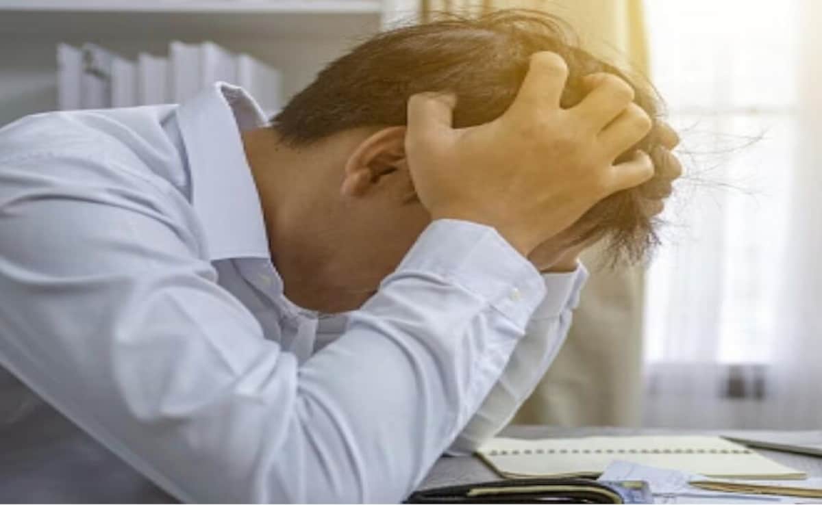 Company faces Rs 2 crore loss, employees asked to take 20-30% pay cut ...