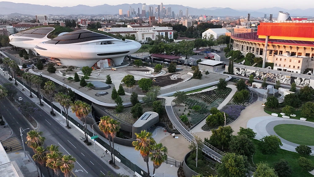 25 unusual and iconic buildings around the world