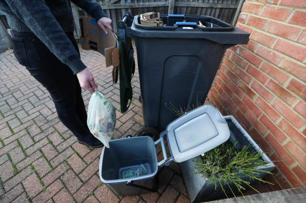 Warning issued to Darlington homes not complying with new food waste scheme