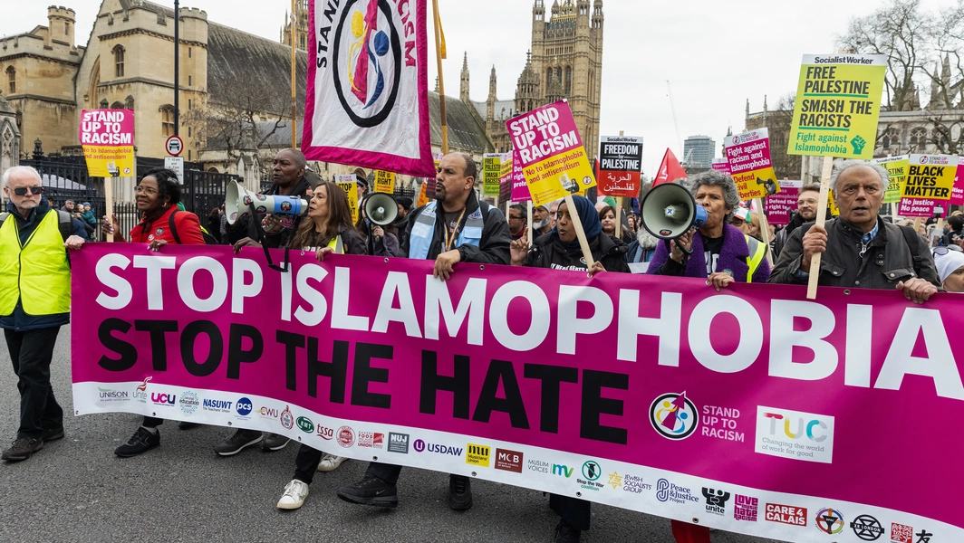 South Wales Police faces legal threat over anti-Islam comment logs