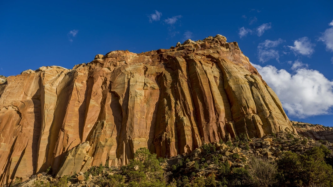 Capitol Reef National Park’s geology, history, and scenic highlights