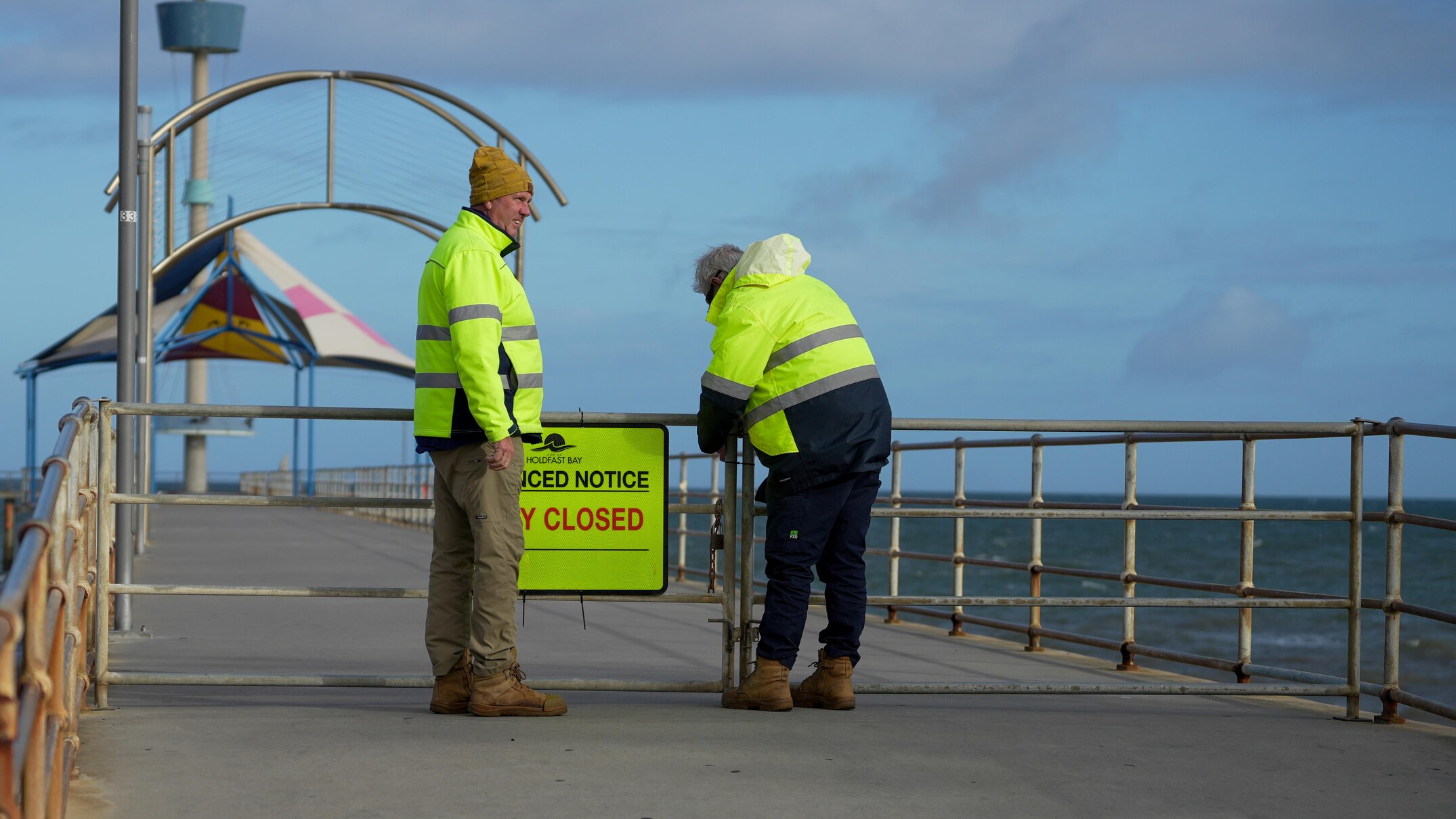 Weather warning for abnormally high tides along entire SA coastline