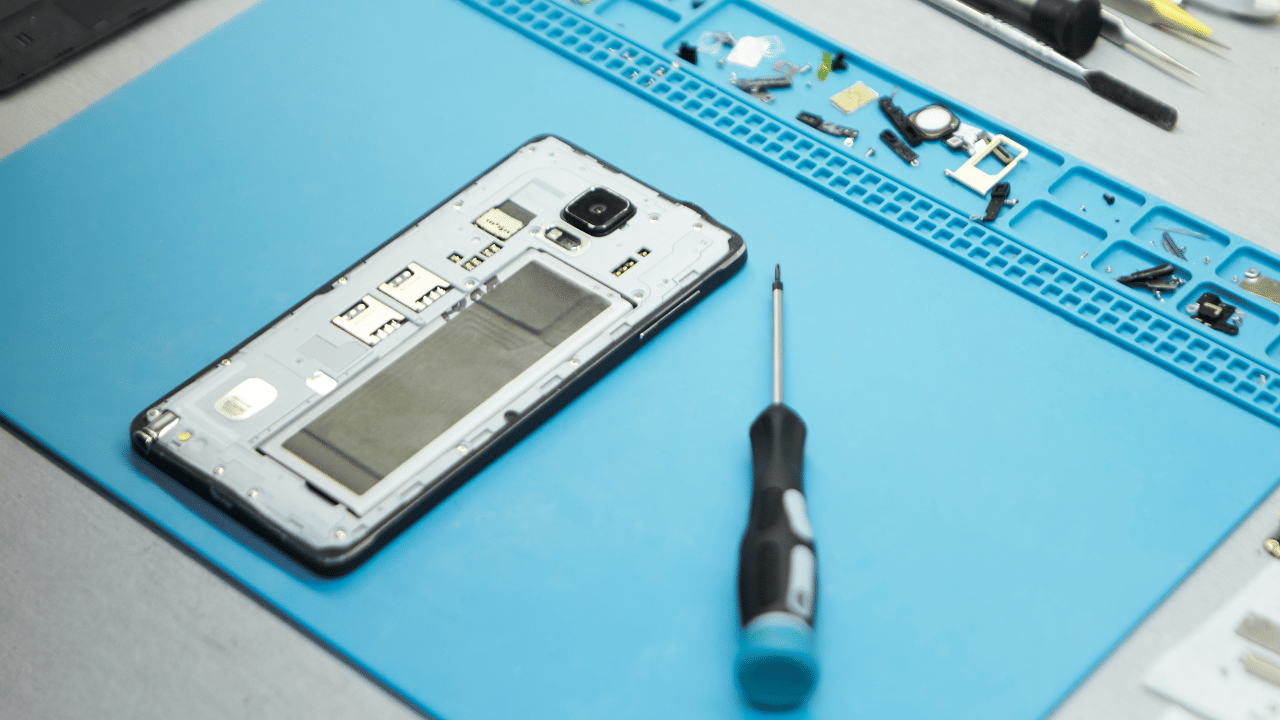 Global smartphone sales forecast cut again as chip shortage worsens
