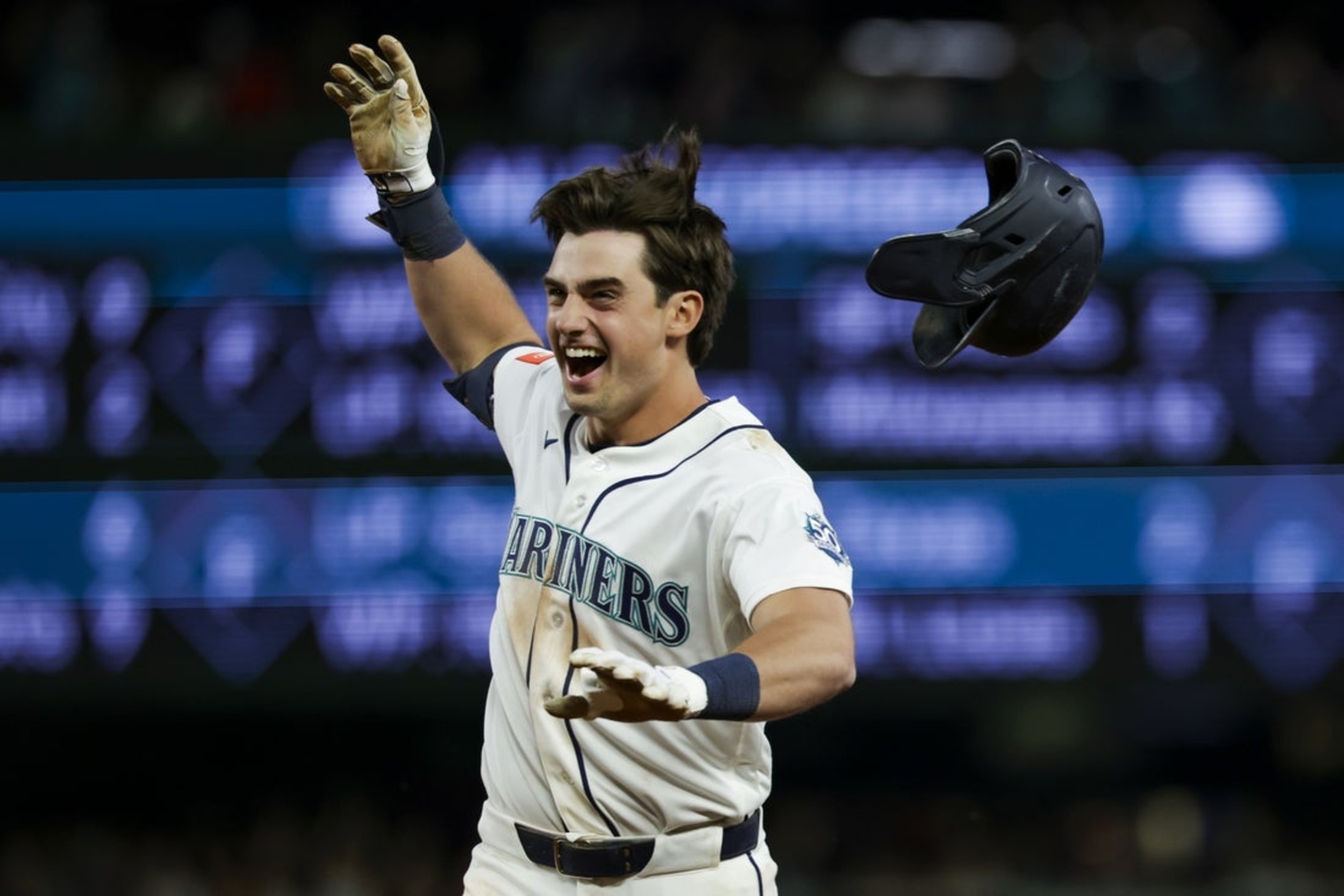 MLB roundup: Mariners nip Mets in 10th inning for 7th straight win