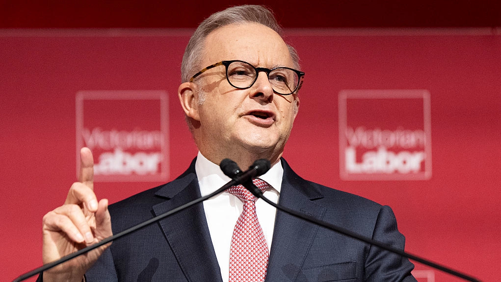 Albanese defends budget as opposition warns of 'war on aspiration'