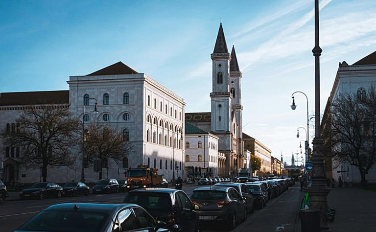 Uber to begin testing autonomous robotaxis in Munich