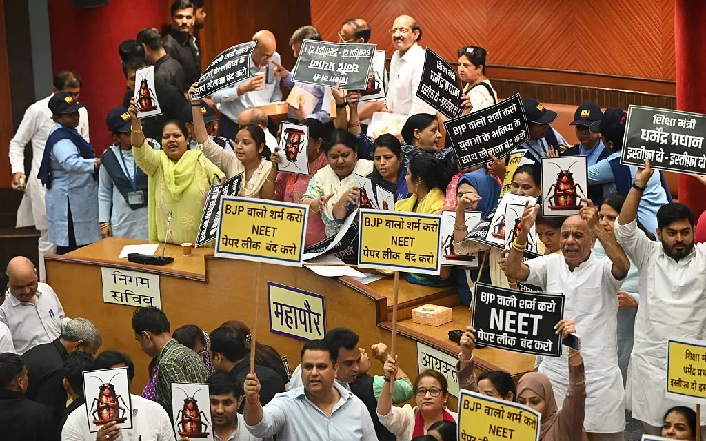 Poll shows most NDA voters back Pradhan resignation over NEET row