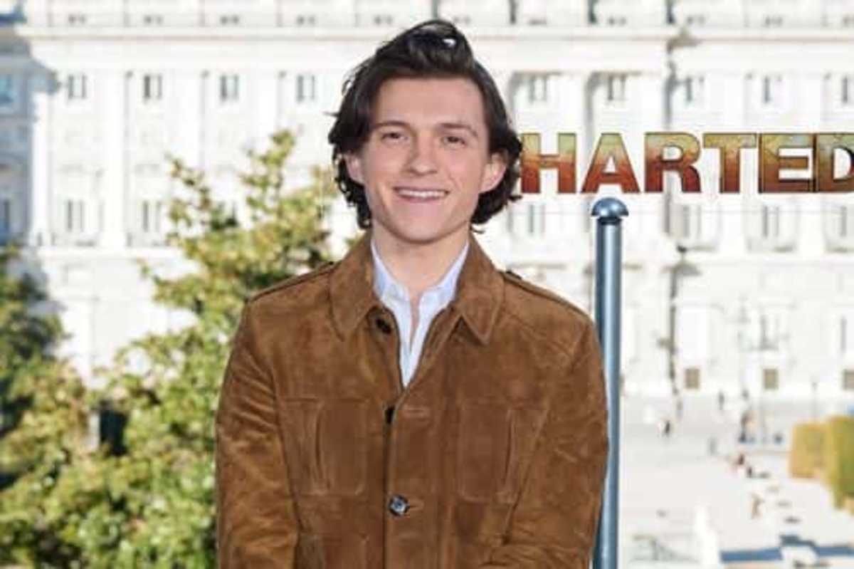 Tom Holland’s dad celebrates his birthday with adorable video showing ...