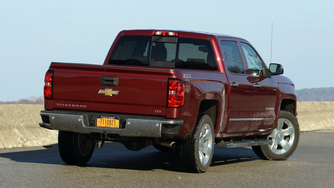 15 facts about powerful and overloaded pickup trucks