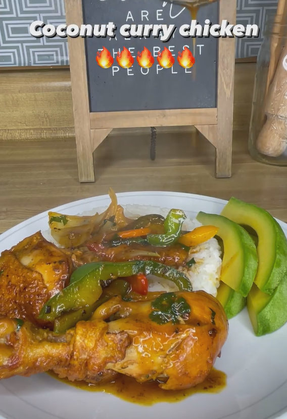 Comforting curry chicken with carrots: Rich and aromatic homemade recipe