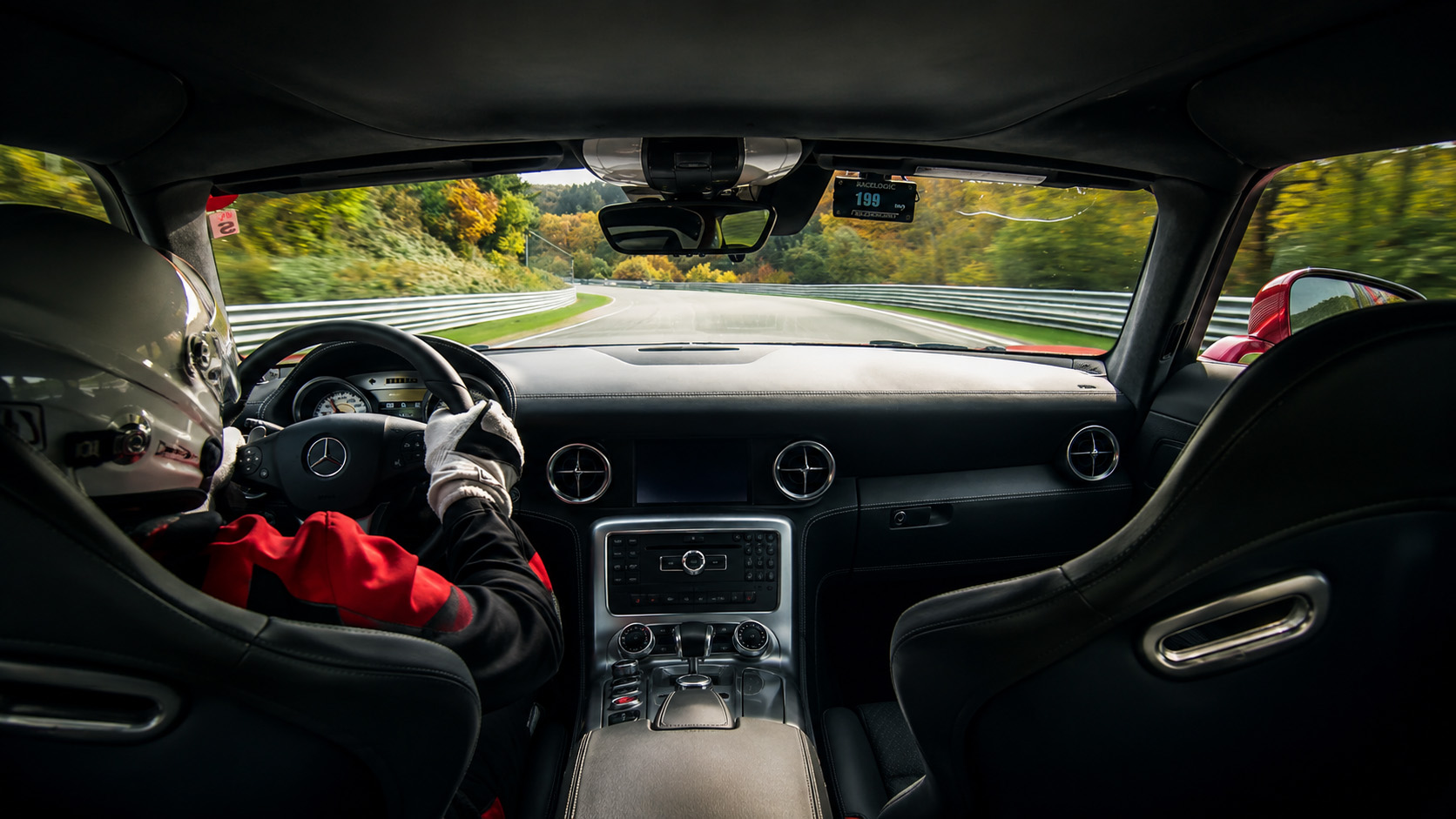 This SLS AMG brings classic AMG sound to the Nürburgring track